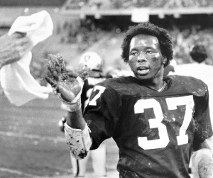 Lester Hayes' incomparable 1980 | PRO FOOTBALL DALY